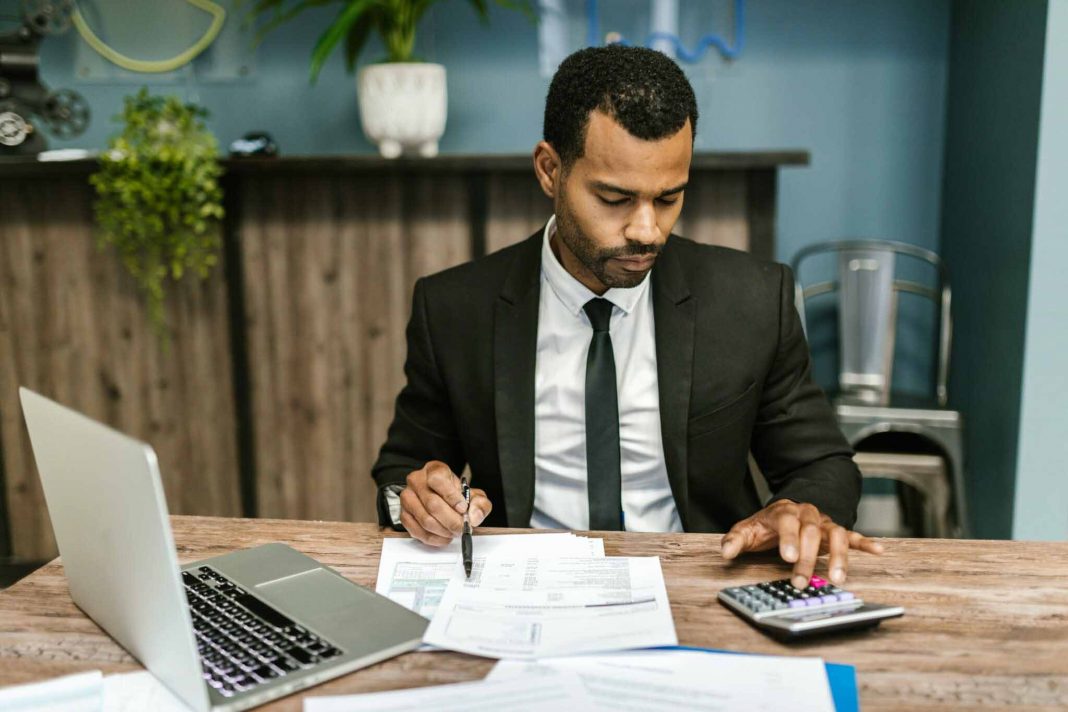 Avis de recrutement: Comptable Fiscaliste Senior - UBC