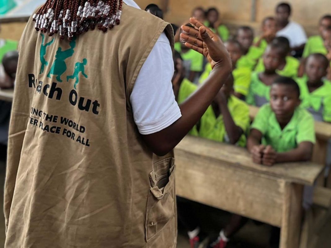 Job offer: Social Worker & Psychosocial Counselor